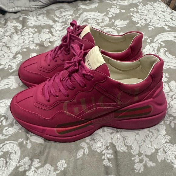 Gucci | Shoes | Gucci Rhyton Pink Vintage Logo | Poshmark